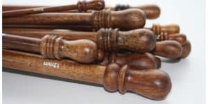 Extra Long Knitting Needles - Complete Buying Guide & Reviews