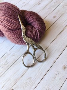 26 Knitting Tools & Essential Materials You Need To Start in [2022]