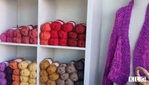 What Is Super Bulky Weight Yarn? - Yarn Number 6 - An Easy Guide