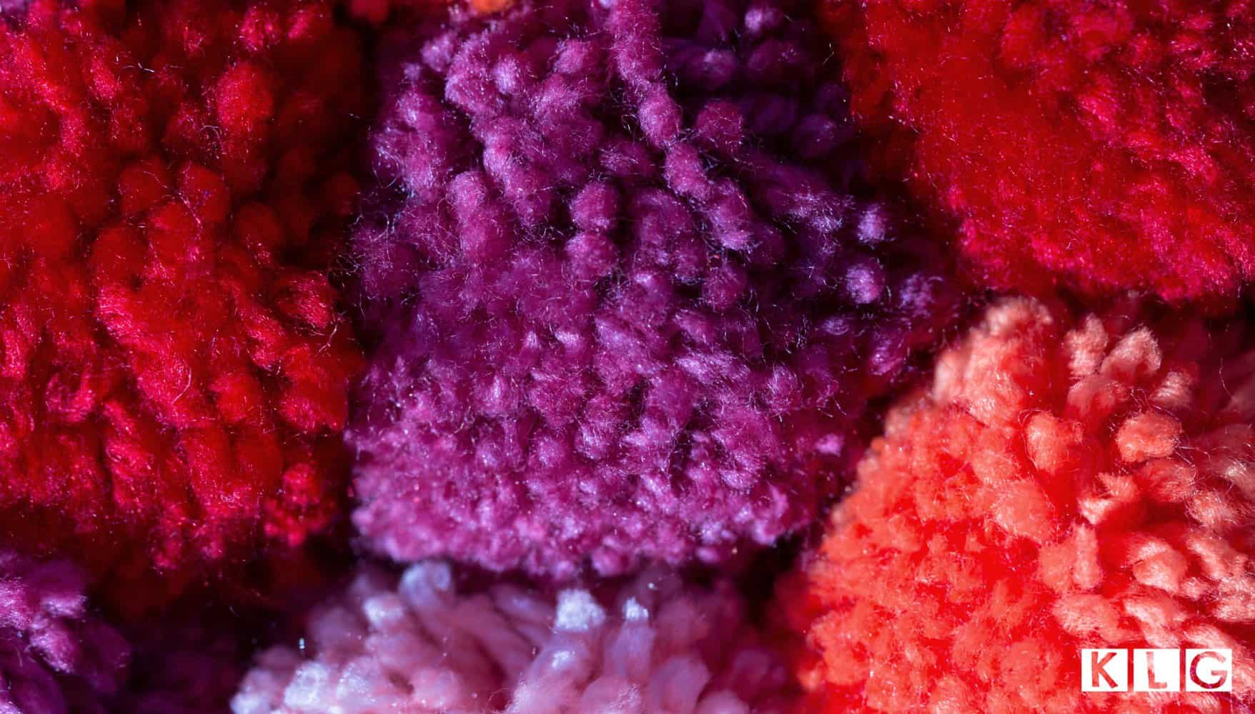How To Make A Yarn Pom Pom: 3 Ways With Video Tutorials