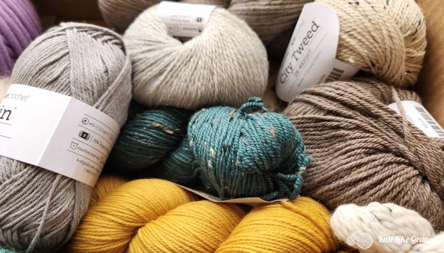 How To Knit Backwards: Simple Steps For Reverse Stitching