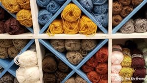 How To Change Colors In Knitting: A Simple Guide